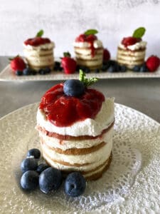 Easy Shortcake Recipe With Strawberries and Guava - Bean Train